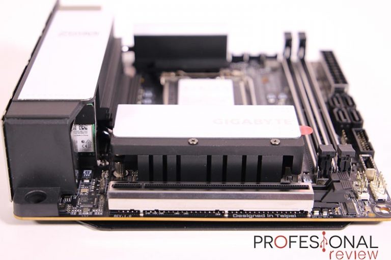 Gigabyte Z590I VISION D Review en Español (Análisis completo)