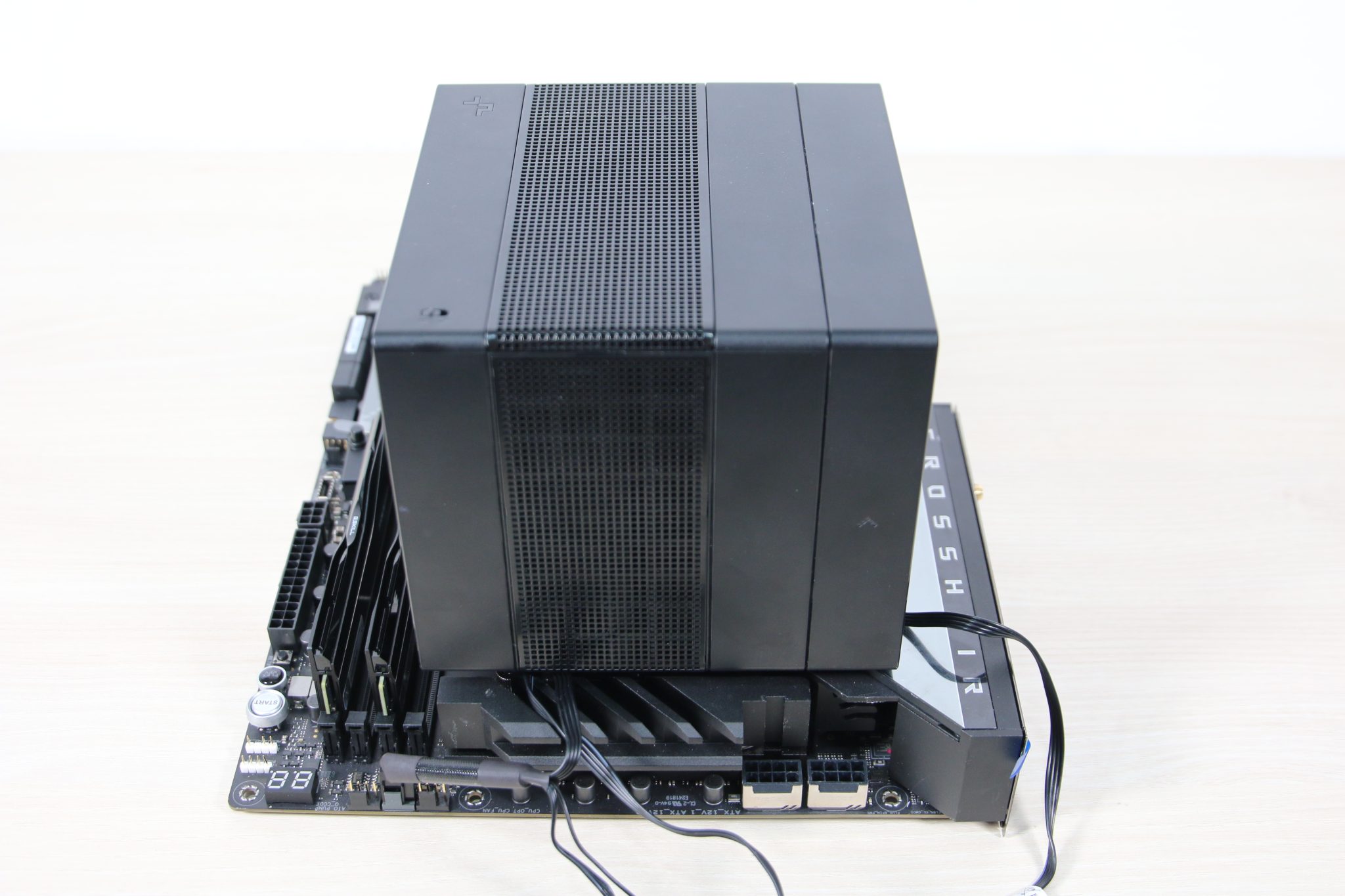 DeepCool Assassin IV Review en Español (Análisis completo)