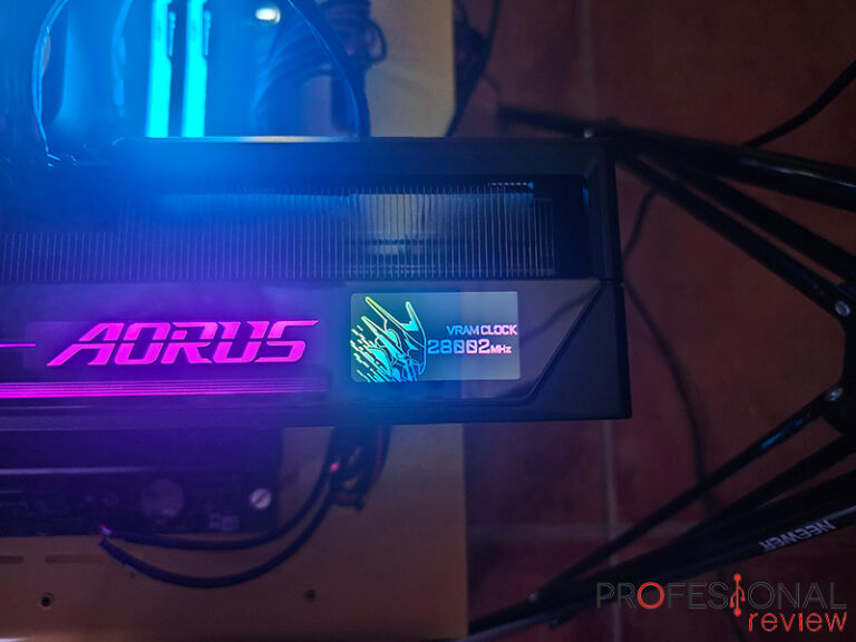 AORUS RTX 5090 Master Review en Español (Análisis completo)