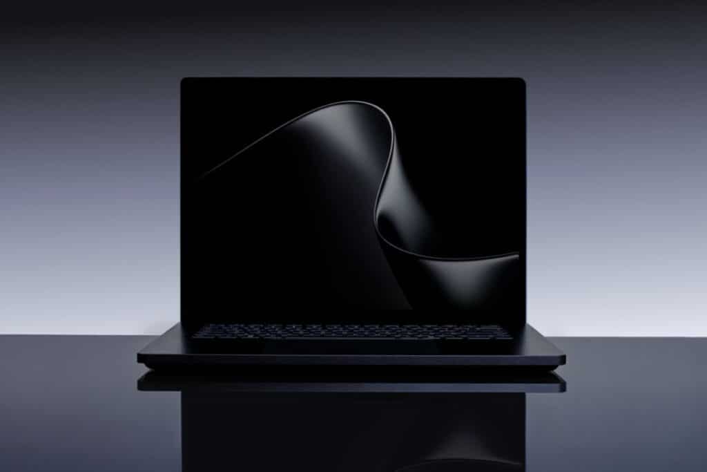 Microsoft presenta el Surface Laptop Ultra, un portátil de 15 pulgadas ...